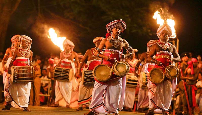 First Kumbal Perahera Of Kandy Esala Festival Begins