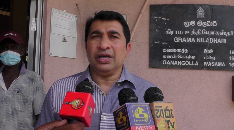 "පළාත් සභා මැතිවරණයේදී කොට්ඨාසයකට අපේක්ෂකයන් තුන්දෙනෙක් දානවා" රොෂාන් ...